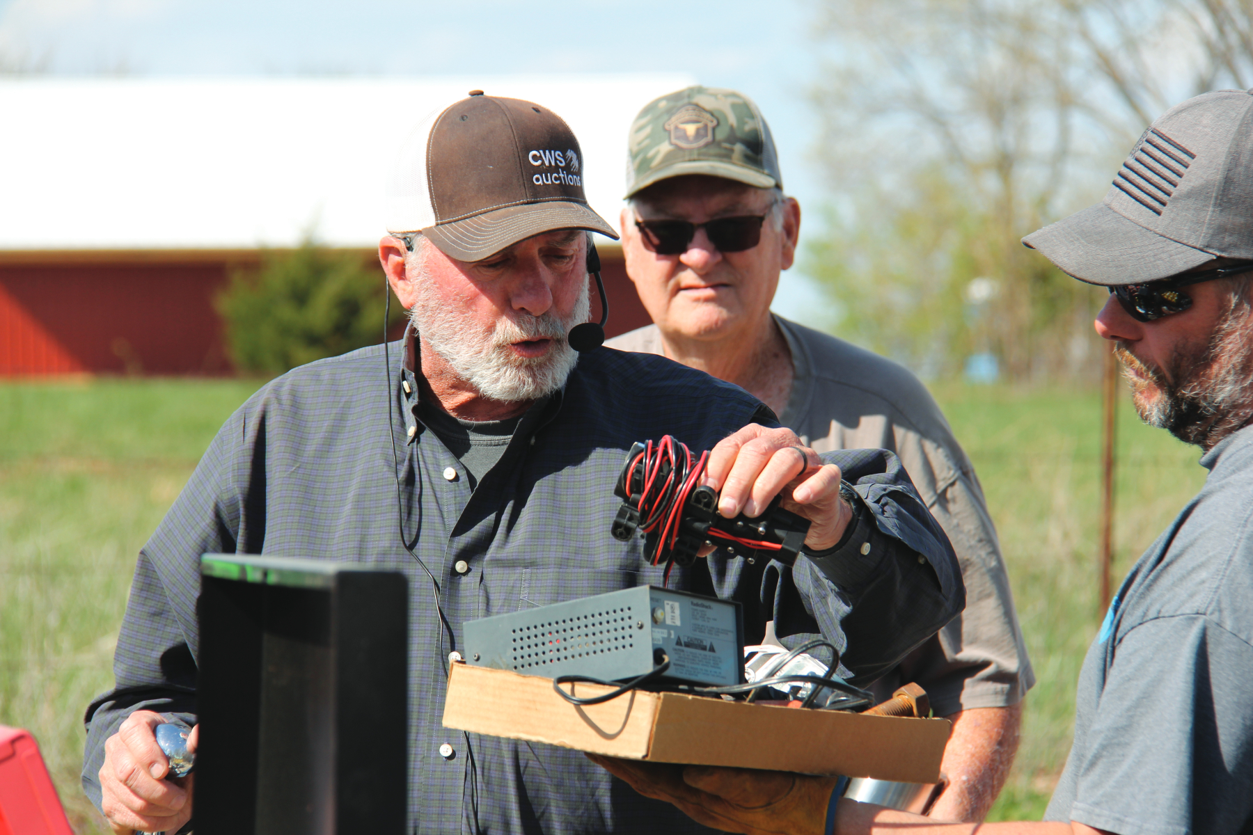What Does an Auctioneer Do? - Grit